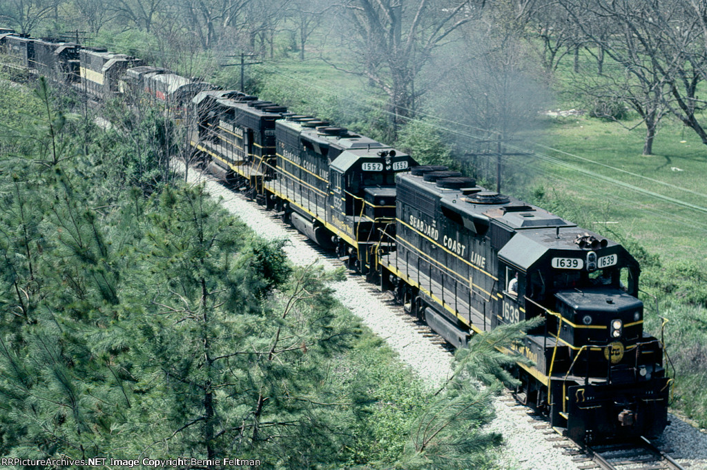 Seaboard Coast Line GP40-2 #1639, with Gainesville Midland SD40 #10 in the consist, leads train ...